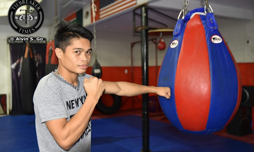 Reduced to a spectator, Jonas Sultan takes the situation in stride ...