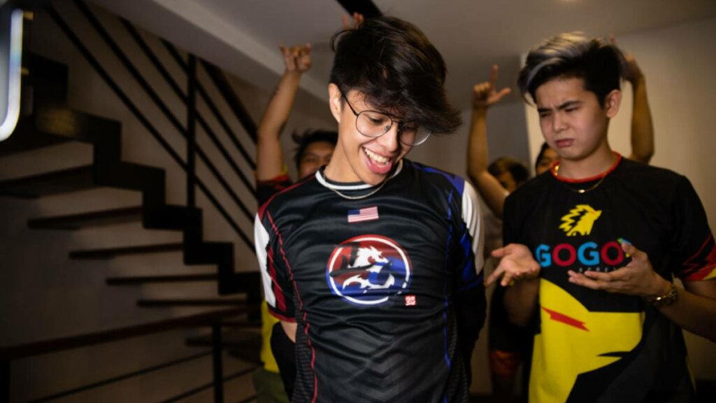 Basic bids farewell to ONIC PH as he heads back to GOSU