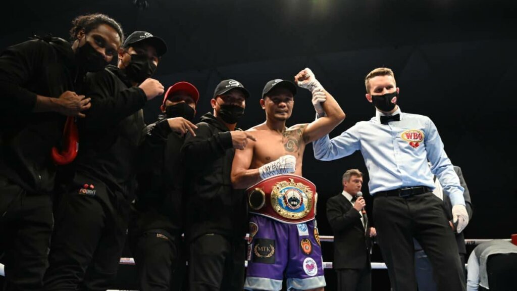 Donnie Nietes makes triumphant return in Dubai