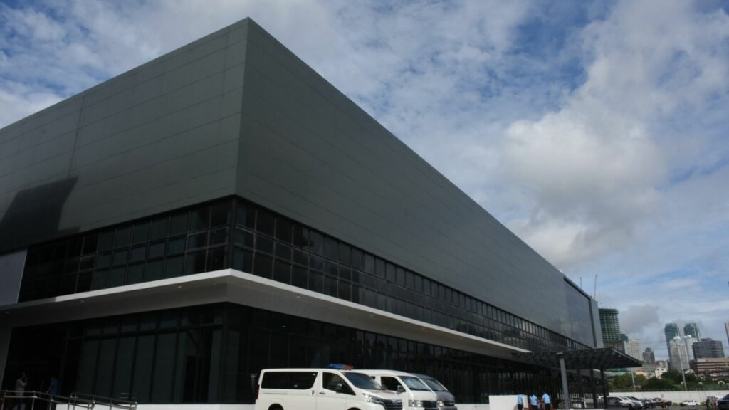 SMC to build P50-million sports center in Balayan, Batangas