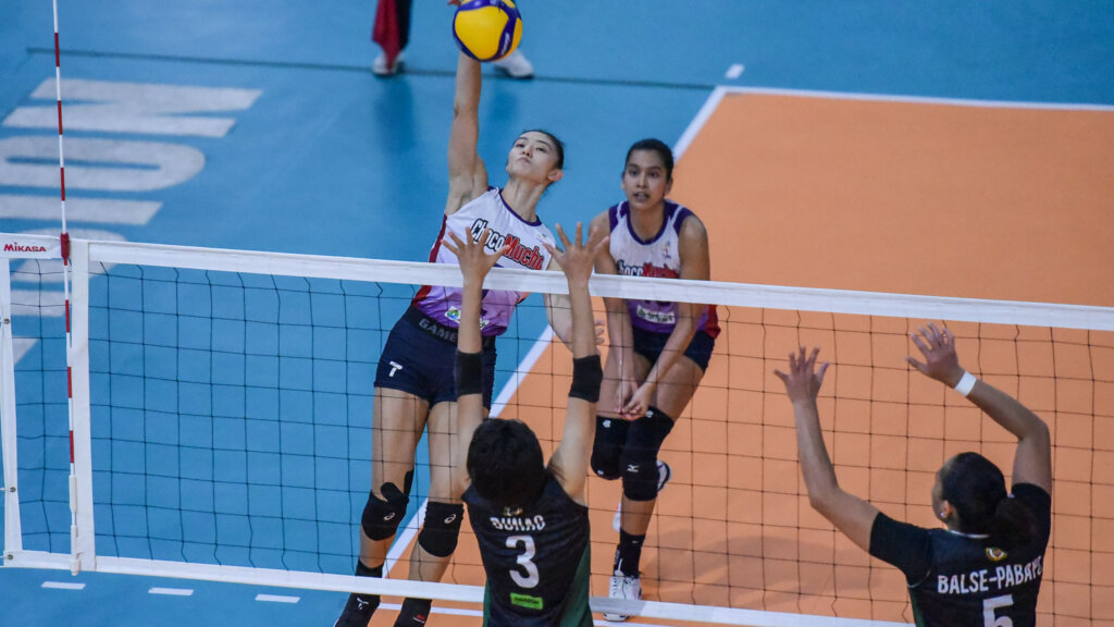 Choco Mucho survives numerous Army rallies, remains in PVL pole