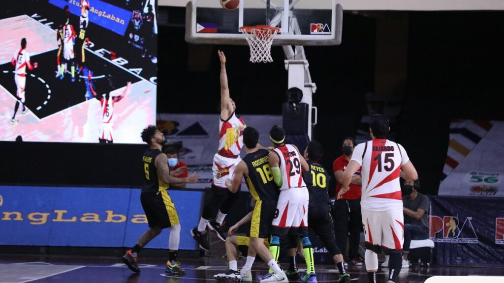 Lassiter beats the buzzer as San Miguel evens PBA semis series with TNT