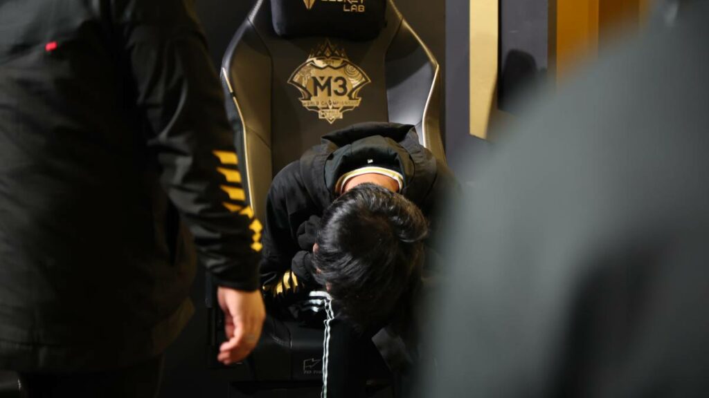 ONIC PH makes toughest release, lets go of 'Mr CEO' Dlar