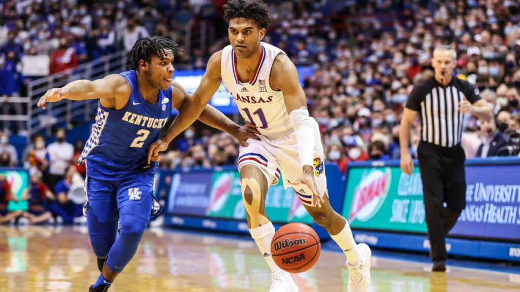 Remy Martin, Kansas downed by Kentucky in Big 12/SEC Challenge