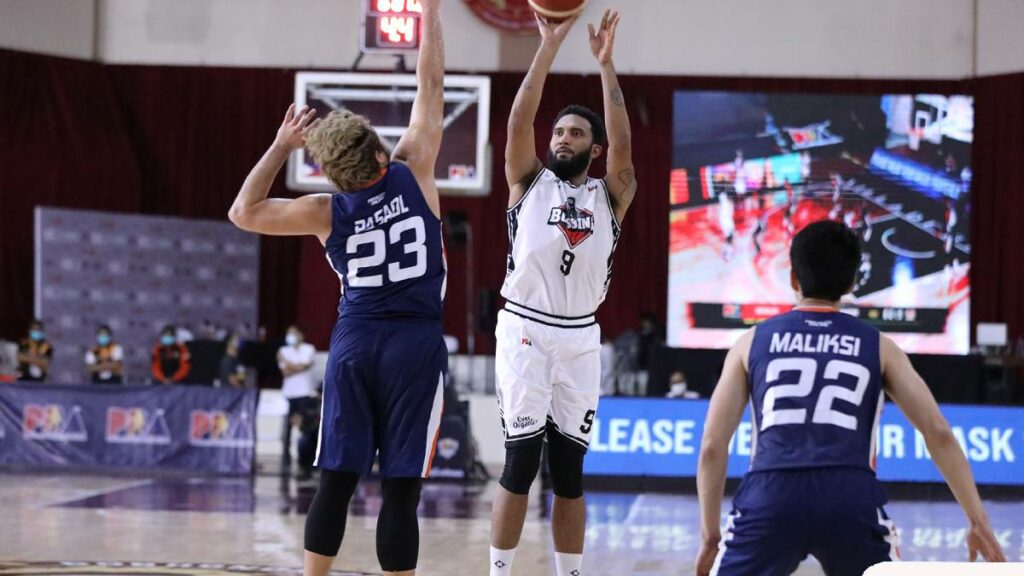 Blackwater does not renew KG Cañaleta, Frank Golla