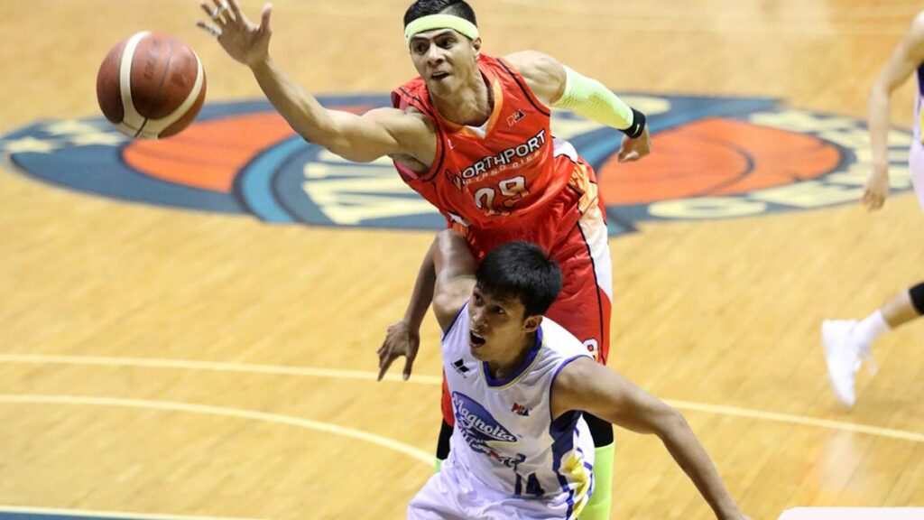 Arwind Santos, 41, to take third PBA DPOY