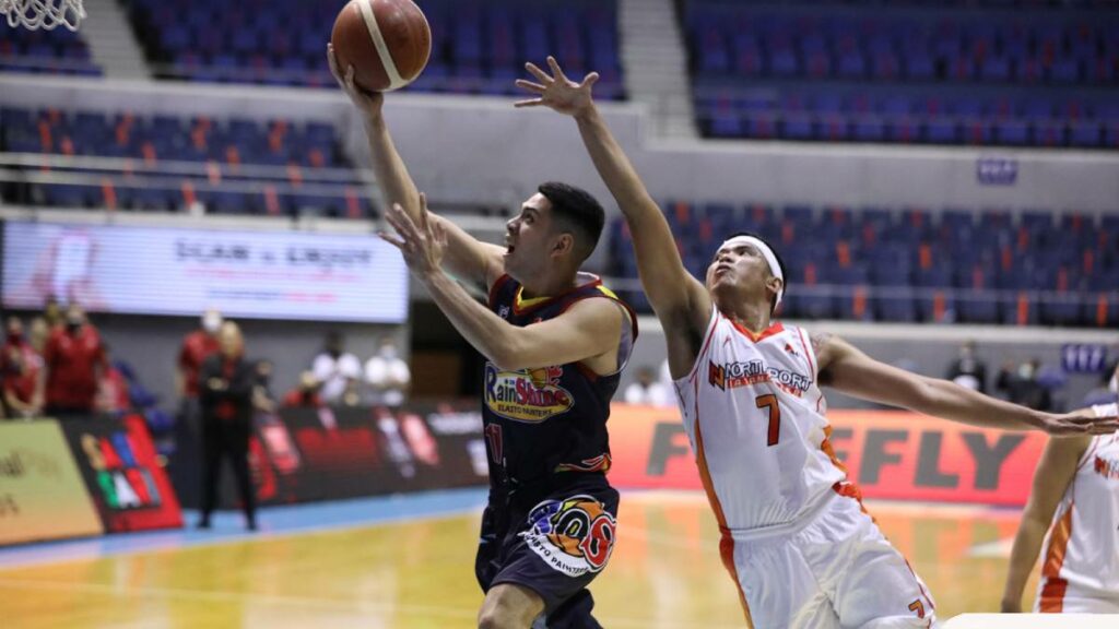 Mike Nieto leads Rain or Shine rout of Northport in sensational PBA debut