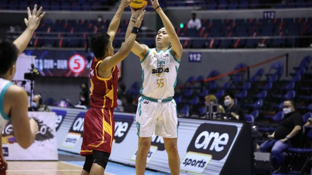 Hernandez late error spoils Master Sardines' PBA 3x3 debut