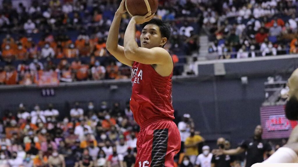 As contract expires, Jeff Chan hopes to have earned one more run with ...