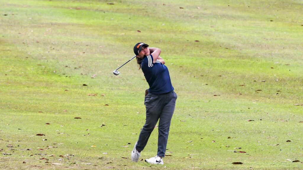 LPGT: Superal bucks tough greens, ties Avaricio with 73