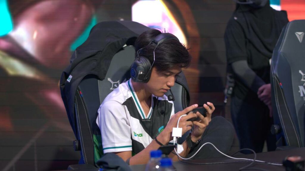 MSC: Kelra makes sure Omega lives to fight another day