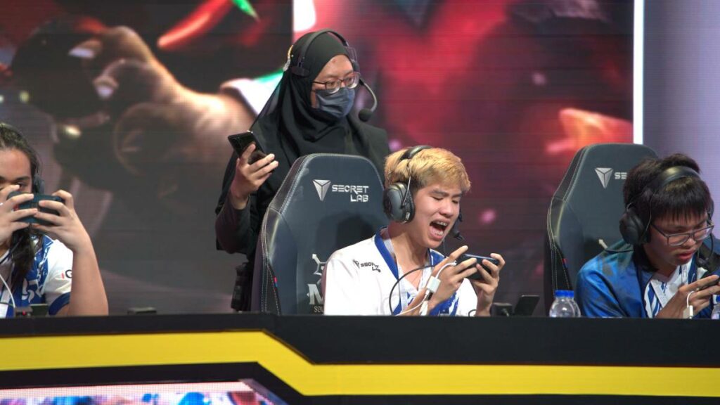 Demonkite can't wait to face RRQ as Nathzz looks to 'crush' R7