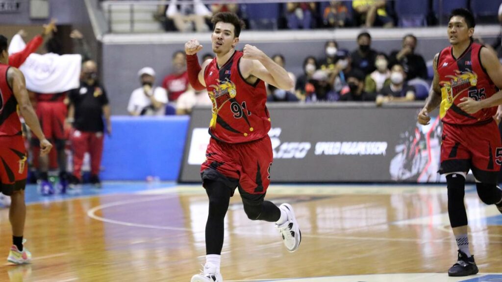 Cruz and Brondial's Adamson-built chemistry paying dividends for SMB