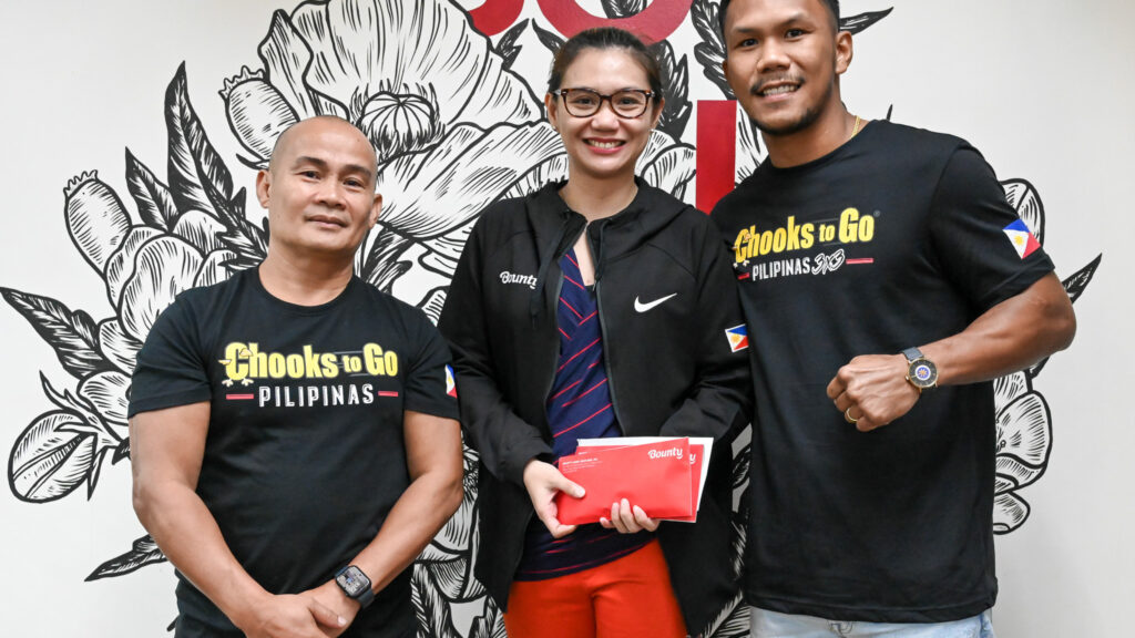 Chooks-to-Go comes to 'Queen' Lydia's aid