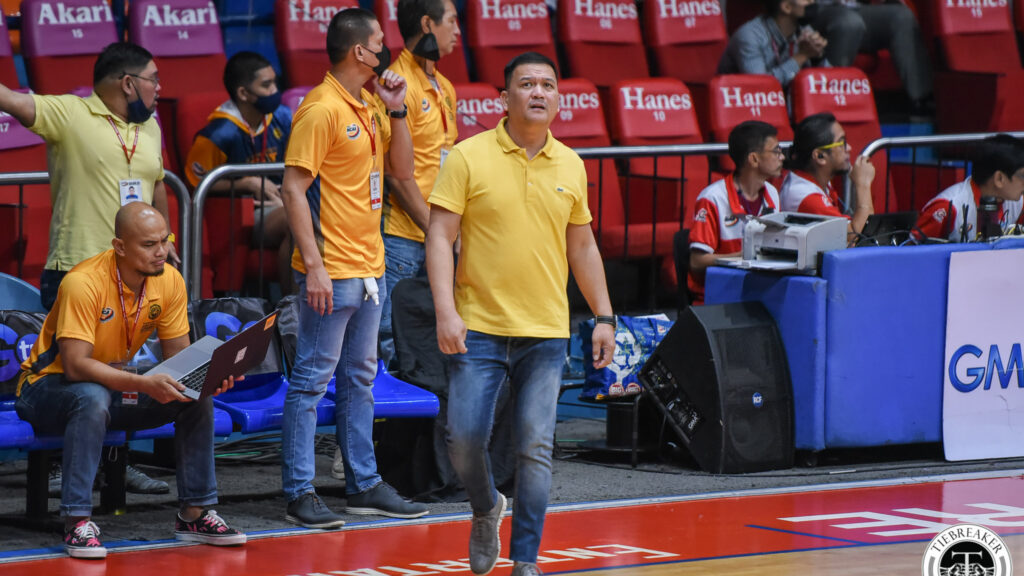 After three years, JRU finally embraces Gonzalez's fast-paced style