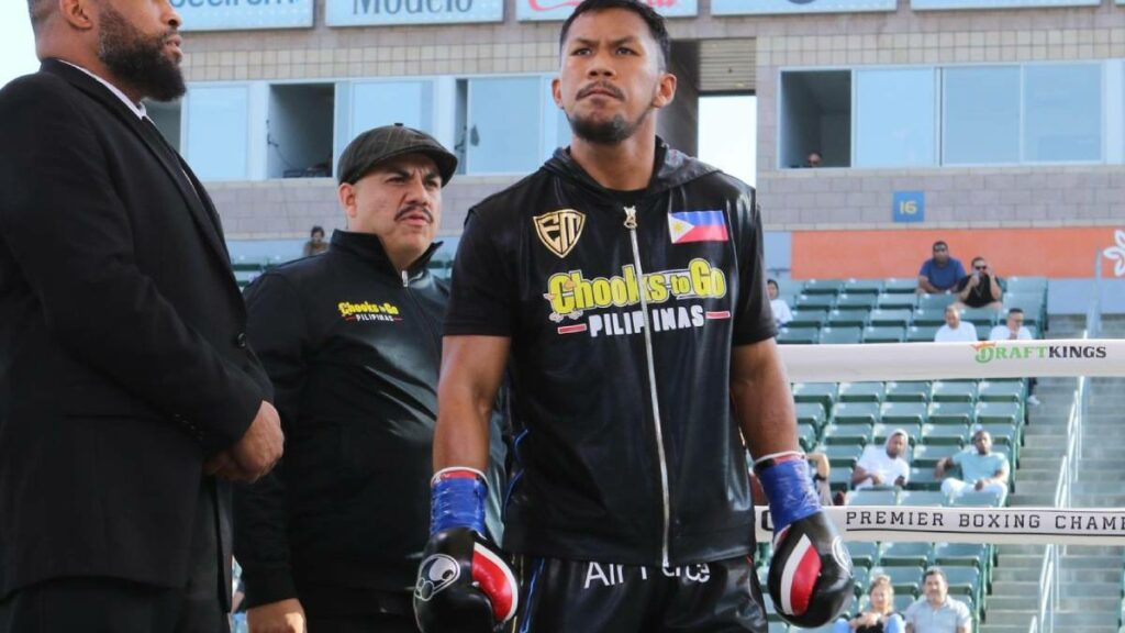 Eumir Marcial overcomes early cut, en route to third pro win