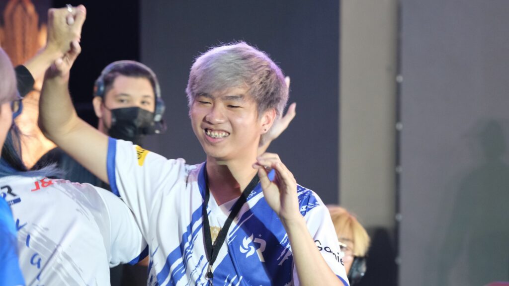 MPL: Light steers RSG to dramatic win over Bren, to lower bracket finals