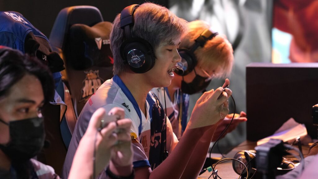 MPL PH: RSG sweeps ONIC to advance to upper bracket semis