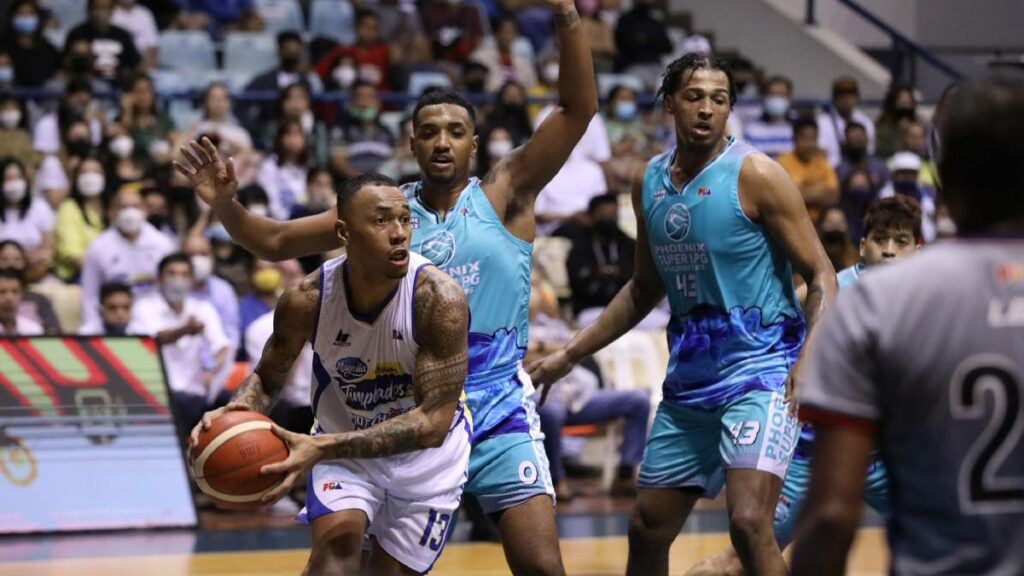 PBA: Magnolia's balanced attack sends Phoenix skidding