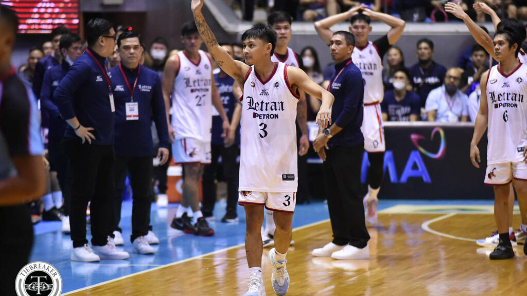 Fran Yu's elbow to Mark Sangco marks end to collegiate run