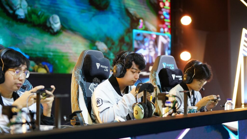 M4: Blacklist International dominates Burn X Flash, moves on verge of ...