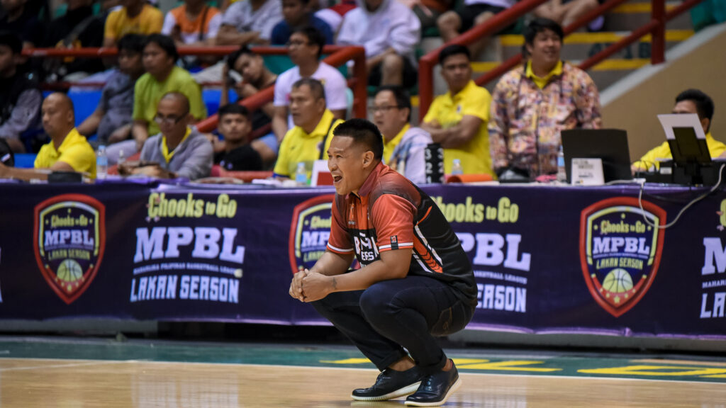 FEU appoints Miranda as head coach, Abarrientos consultant