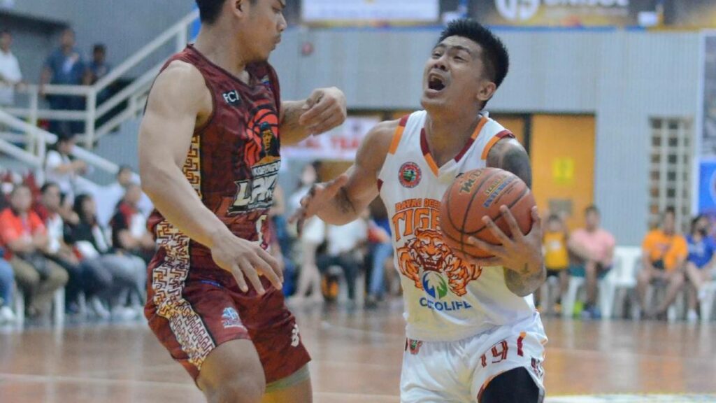 PSL: Calo, Subido link up as Davao Occi dumps Bulacan for solo third