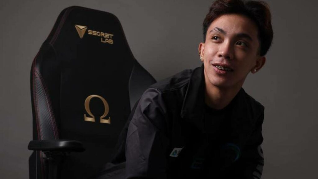 Hito signs with MPL Malaysia's Team HAQ