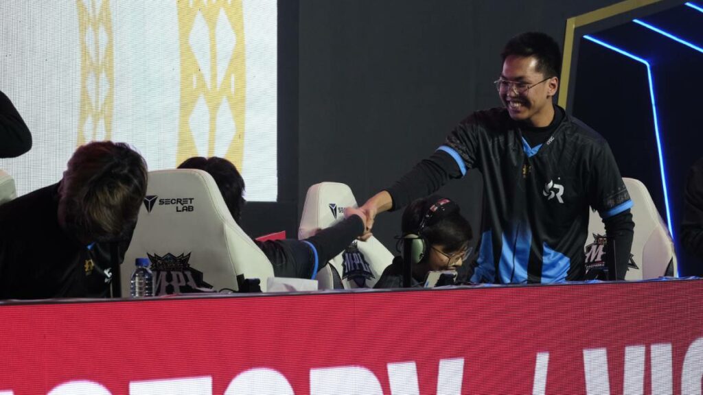 MPL PH: In-form EMANN gifts debuting H2wo sweep of Onic