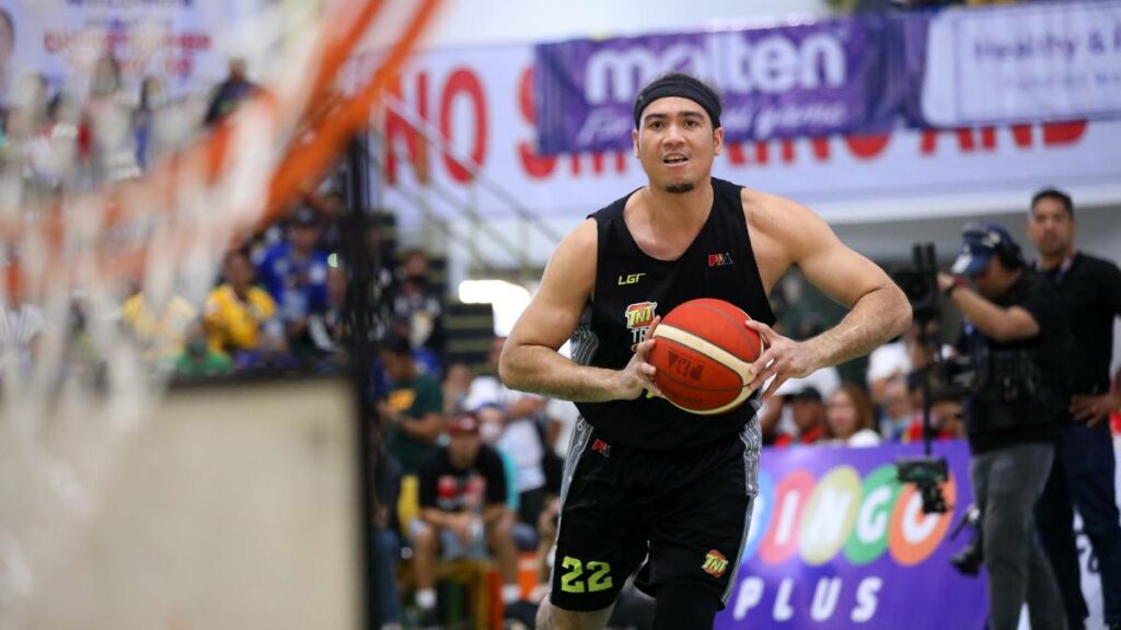 PBA: 'Big Daddy' Dave smokes Beau, C-Stan in Obstacle Challenge