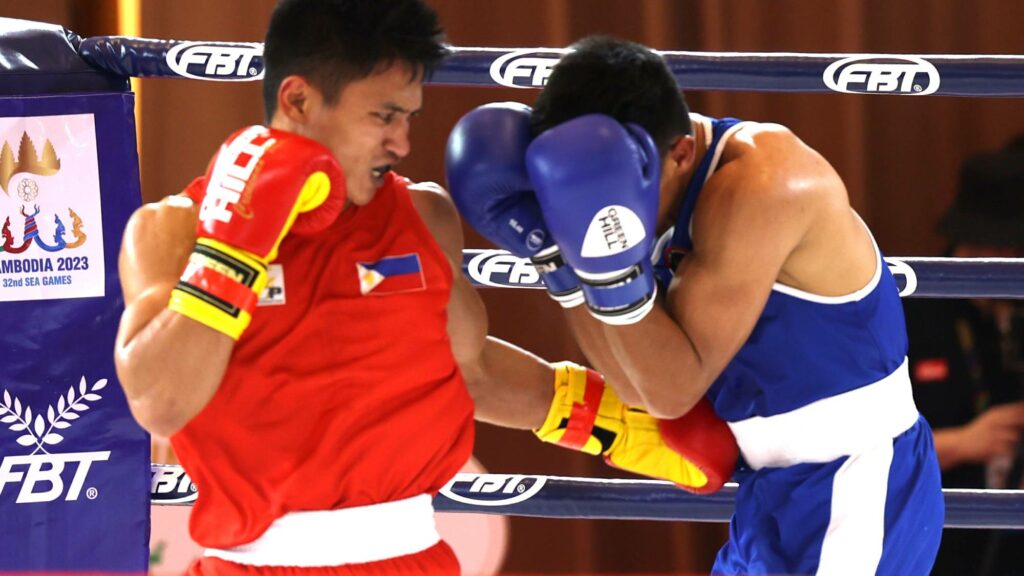 SEA Games: Ian Clark Bautista retains featherweight gold