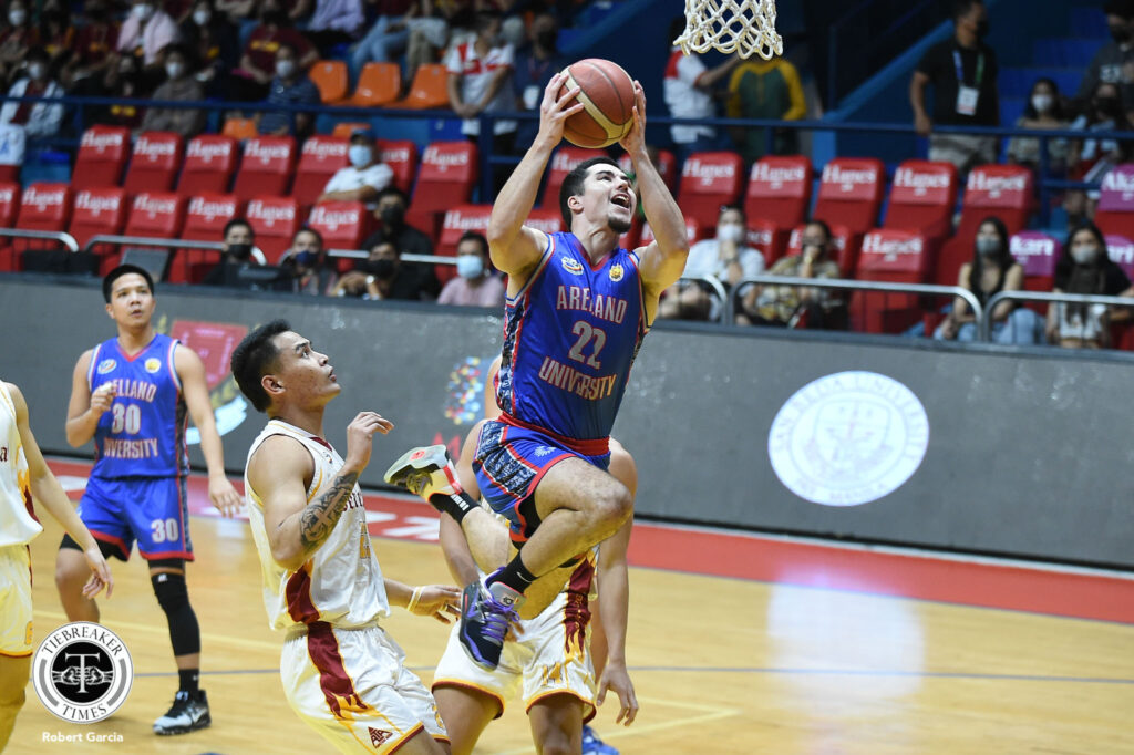 Cade Flores, Travis Mantua shut down possibility of Arellano return