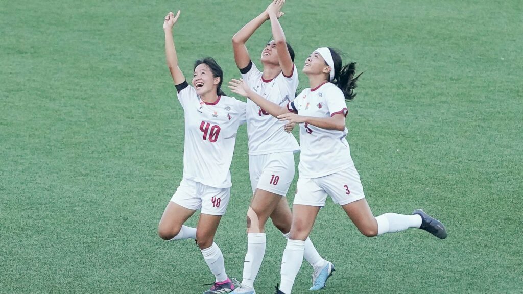 UAAP 85 WFB: UP takes emotional win over UST, stays alive in Final race