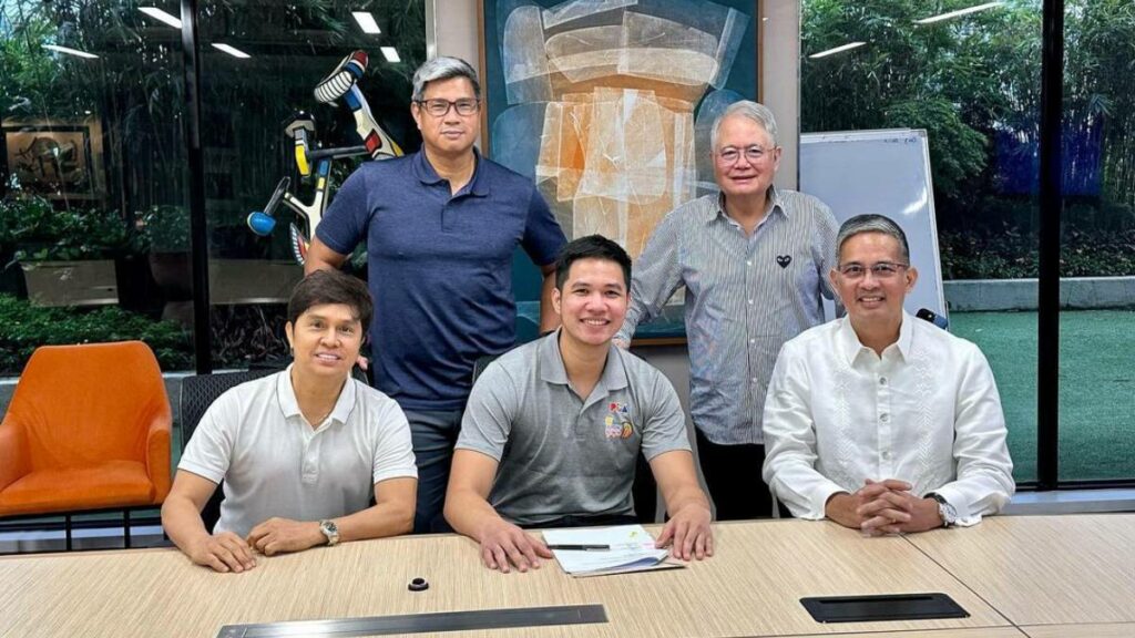 Roger Pogoy signs three-year extension with TNT