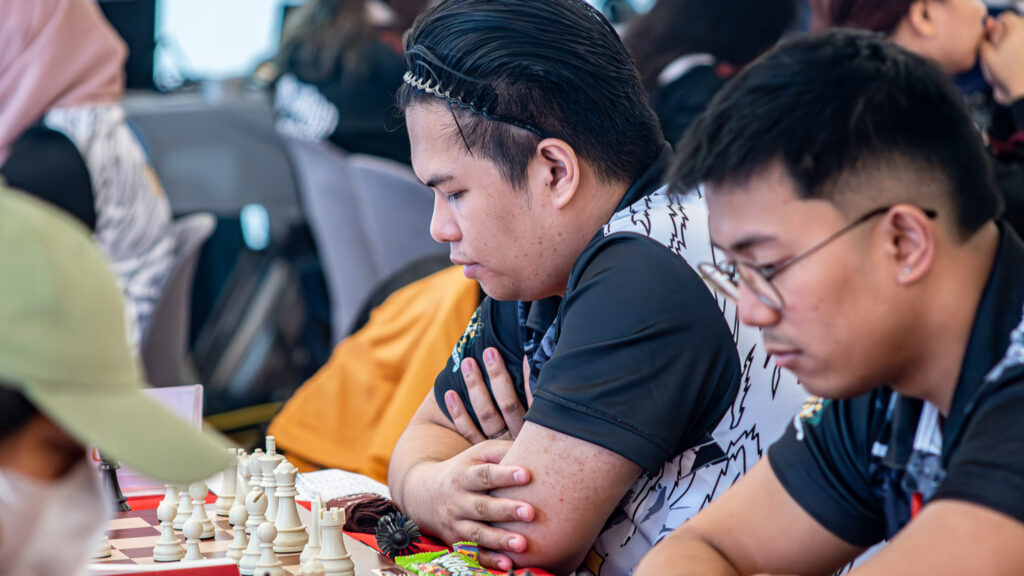 UAAP 86 MCH: Christian Daluz, UST dominate UP for solo lead