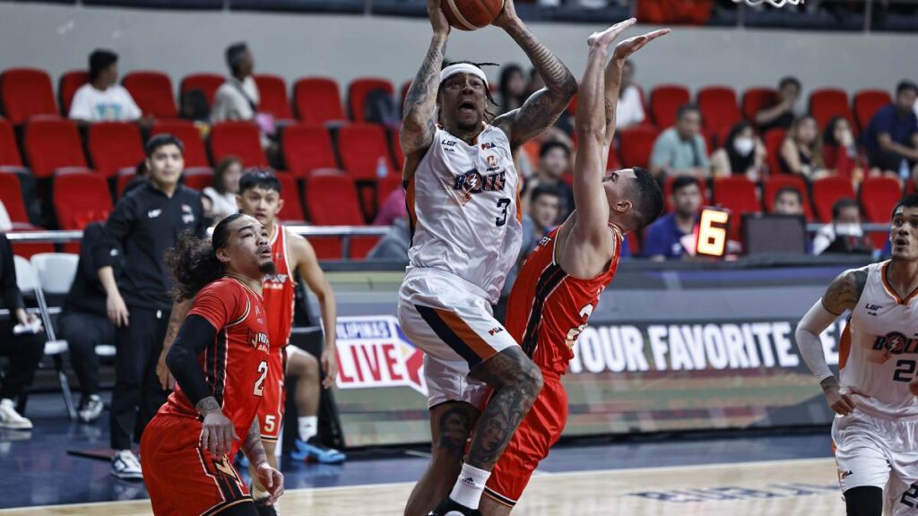PBA: The answer? Lofton drops 54 as Meralco thrashes NorthPort