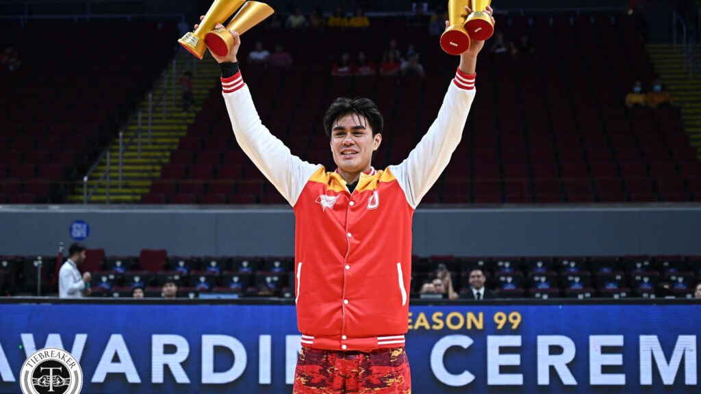 Clint Escamis dominates NCAA 99, hailed Rookie MVP