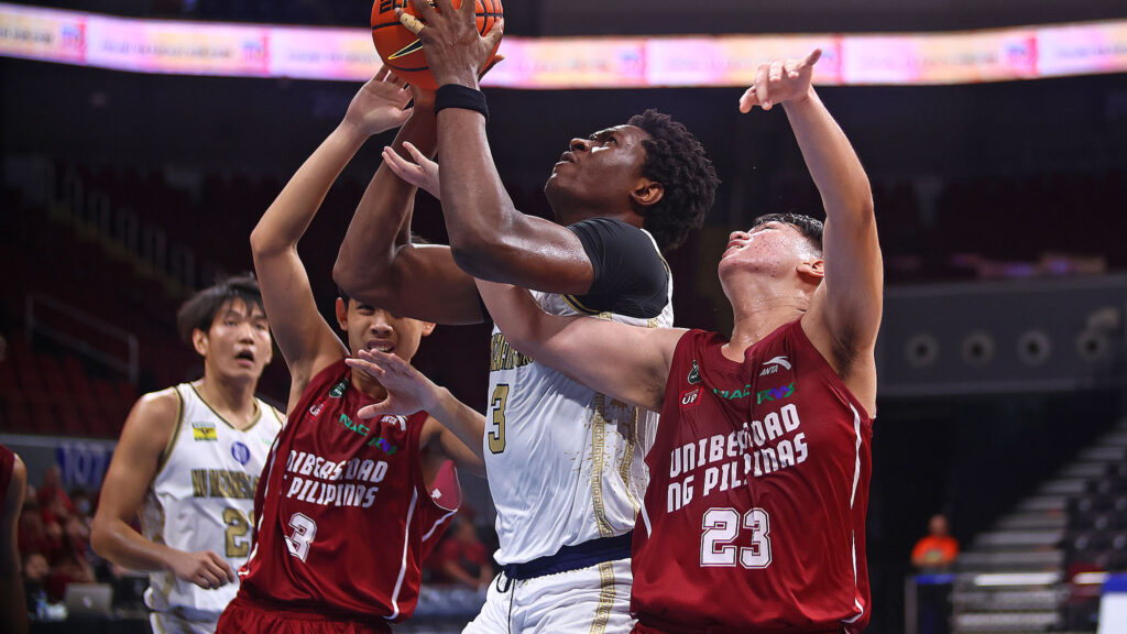 Collins Akowe not satisfied after breaking boys’ record: ‘My goal is to break the UAAP record’