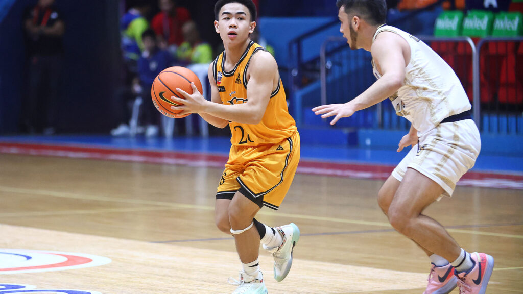 Lanze Ronquillo proves he belongs in UST