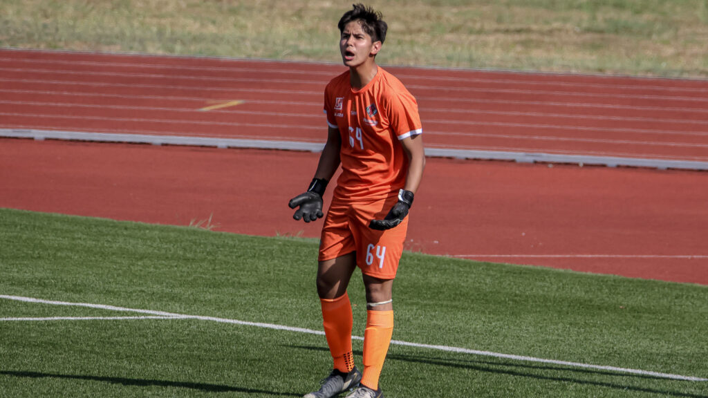 UAAP 86 MFB: Alfonso Gonzalez makes heroic save vs Adamson as UP ends ...