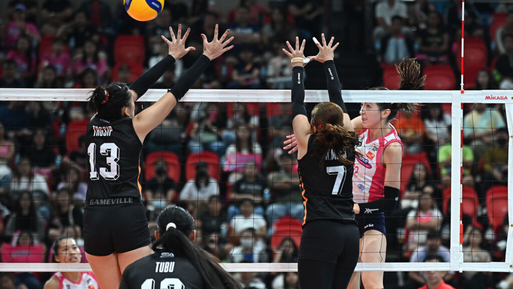 Creamline recovers from opening PVL loss, defeats Farm Fresh in 4