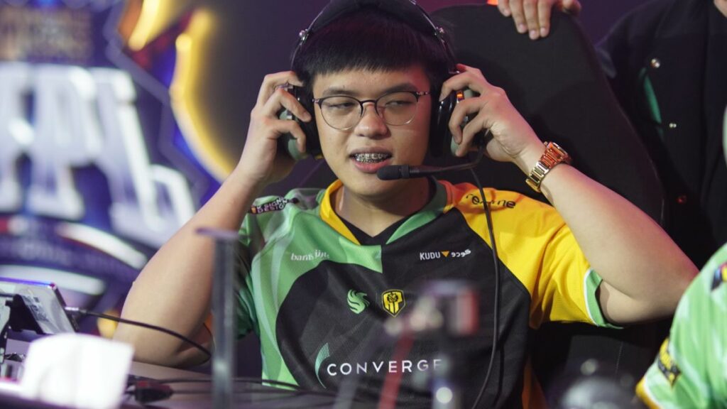 FlapTzy challenges Aurora's 'super team' label: 'Lahat ng teams malakas ...