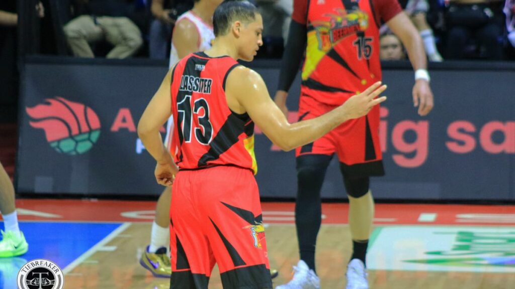 As Marcio Lassiter closes in on record, he dreams of sharing the moment ...