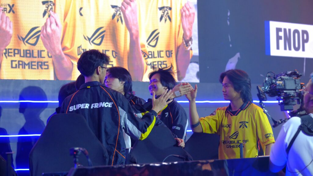 Fnatic ONIC makes MPL PH history with record-breaking 12-0 streak