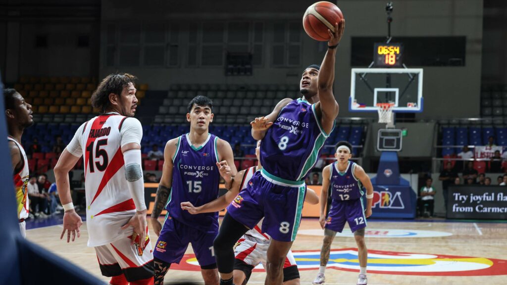 Deschon Winston sparks Converge past SMB, sets up PBA Game 5 showdown