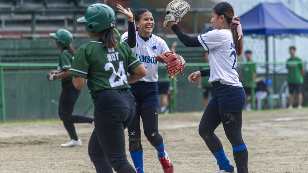 Adamson completes UAAP softball elims sweep, drops La Salle to bronze ...