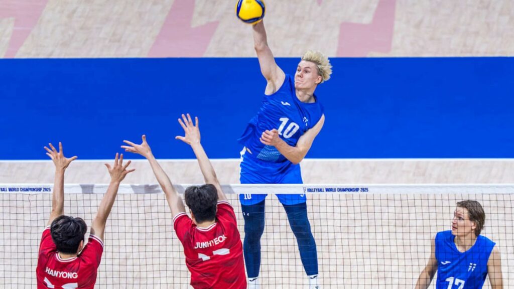 Finland holds off resilient Korea to stay on track for MWCH Round of 16