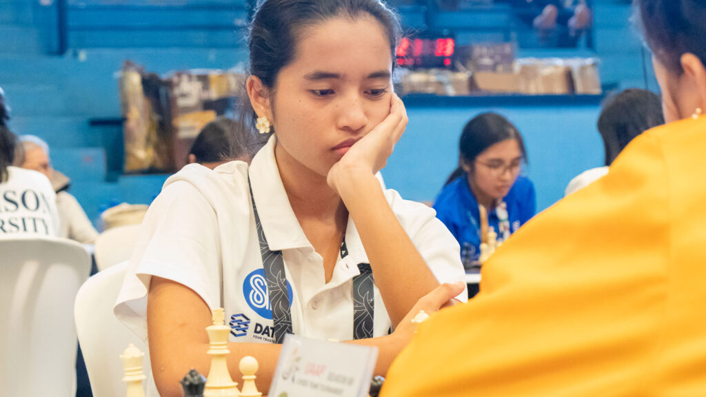 Dalagan stuns Canino as NUNS pulls off upset of FEU in UAAP Girls' Chess