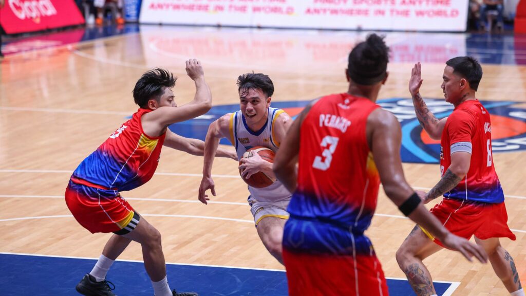 UP deals Ateneo first loss in UAAP Men's Basketball behind Nnoruka ...