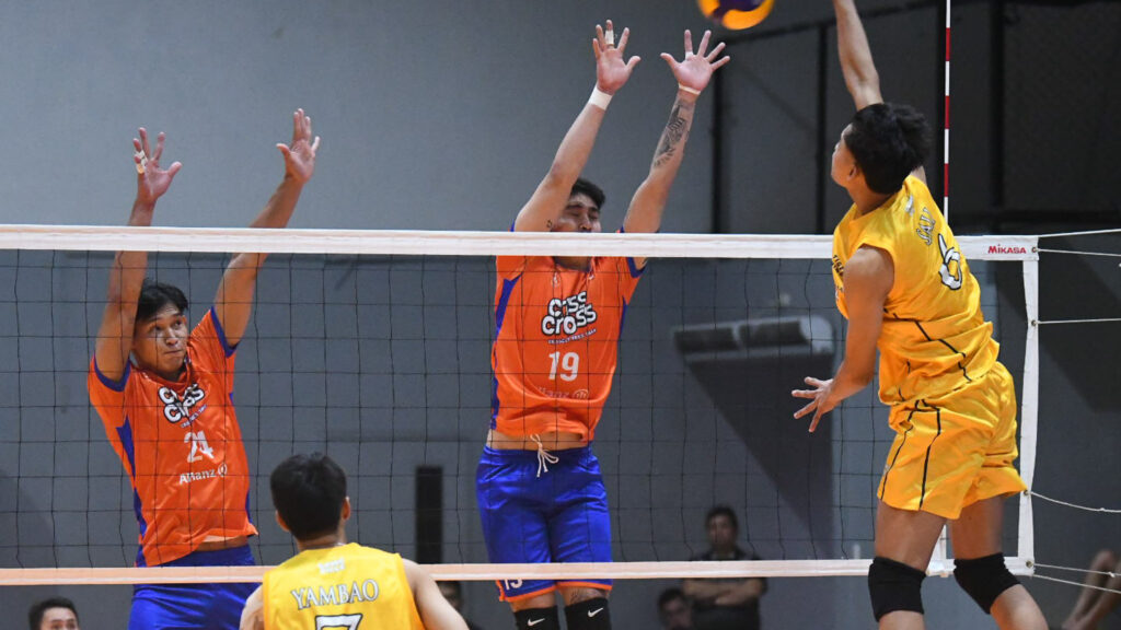 Poy Colinares impressed by UST's consistency, growth